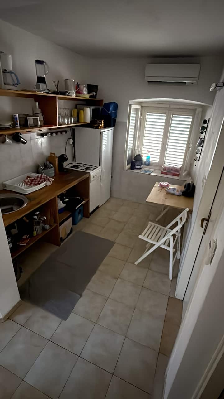 Stone Town House In Vela Luka, 1st Floor Apartment - Korčula