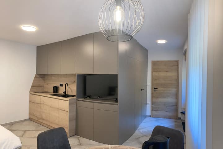 House Padnjec | 2 | Modern Studio For Two - Koper