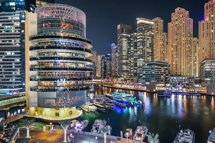 Comfy Bedspace Near Metro | Beachfront Jbr Dubai - Dubai