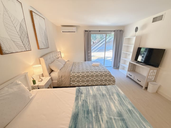 Studio With Private Entrance - Hacienda Heights, CA