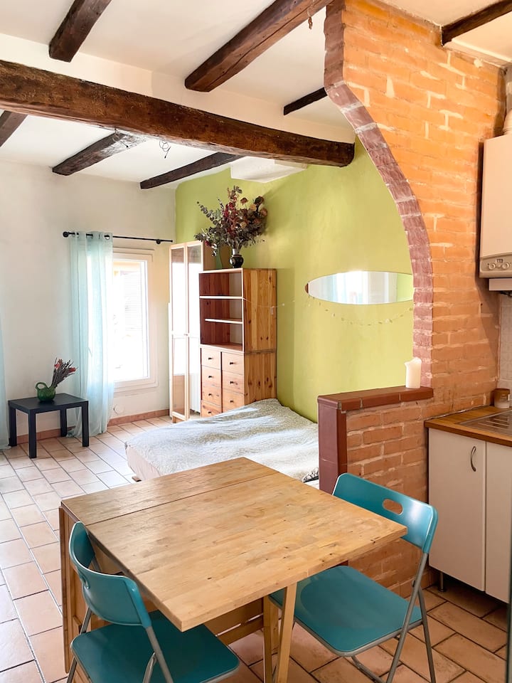 The Brick Wall - Bologna Center - Bologna