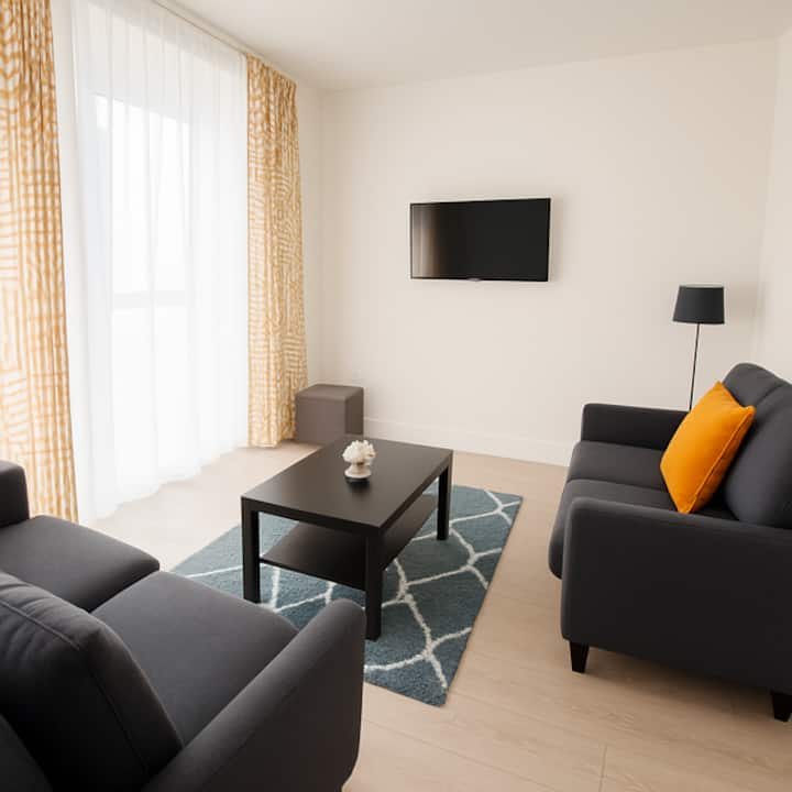 Family-friendly 4 Bedroom House - South Wales