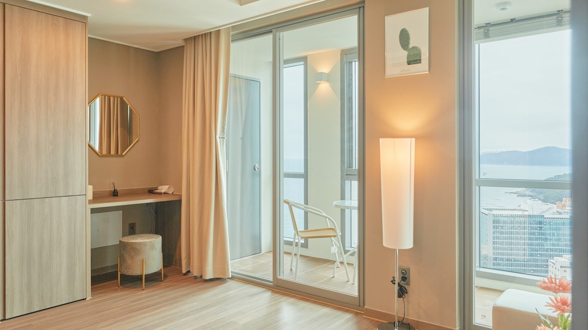 D004 Habitación Deluxe/No se permiten mascotas/El mejor alojamiento familiar/Haeundae - Airbnb