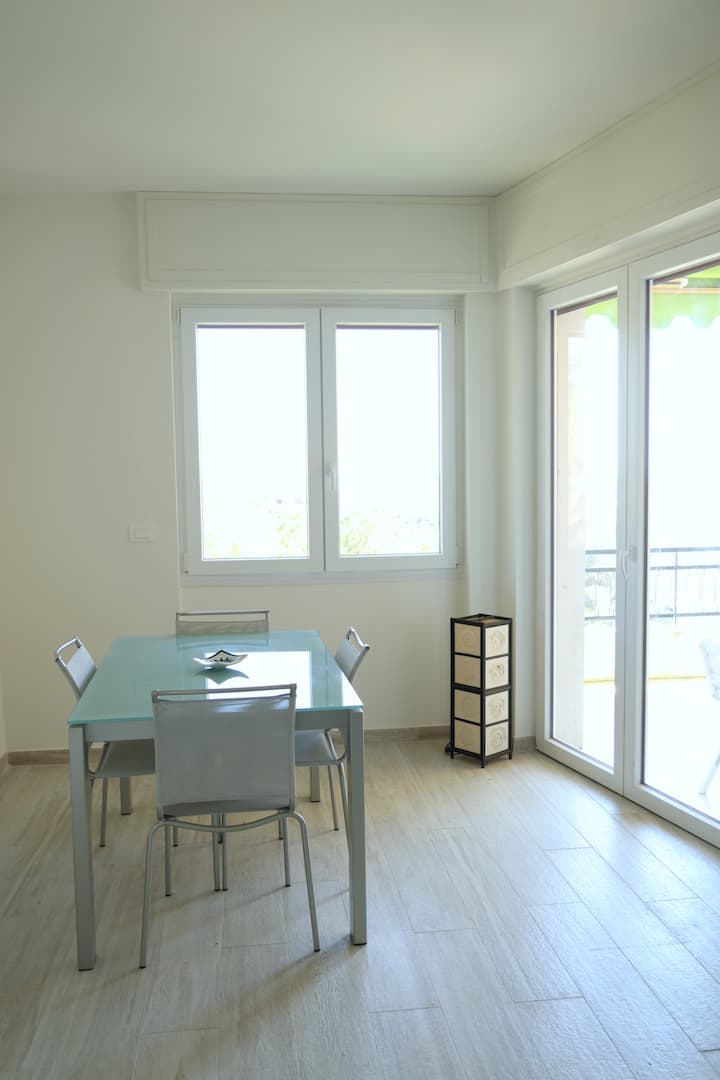 Casa Marina
Eleganza E Comfort Vista Mare - Sanremo