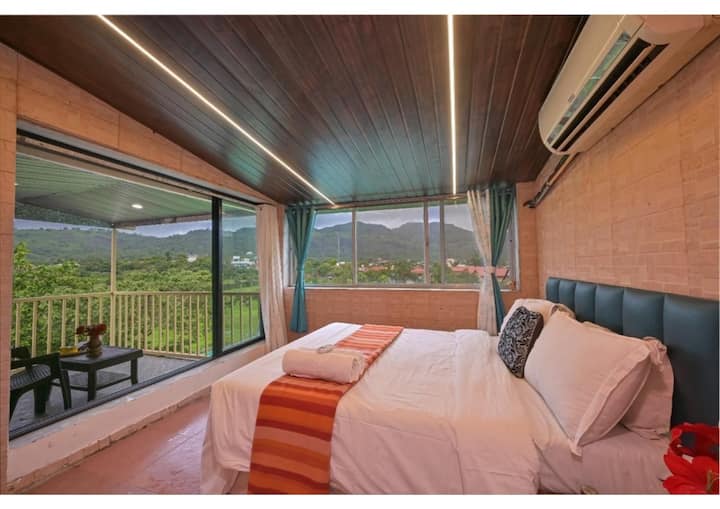 Dhruv @The Mannat Sanctuary - Khopoli