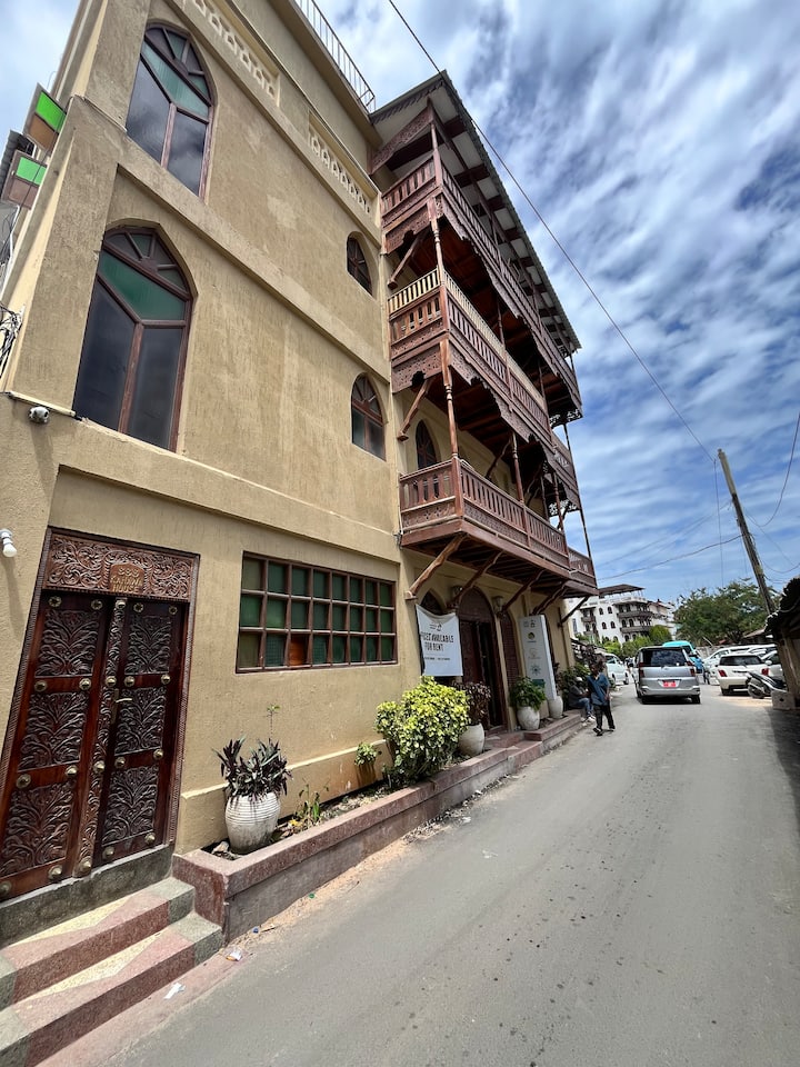 Stone Town Modern 2br Retreat - Zanzibar
