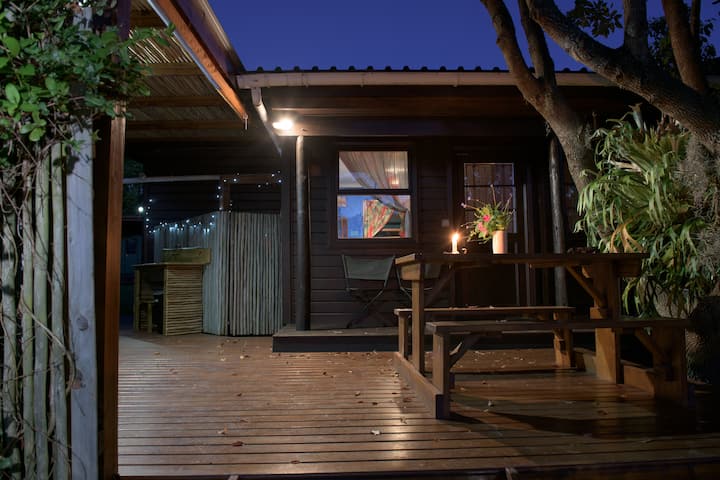 Elephant Rest Cosy Cabin - Rheenendal