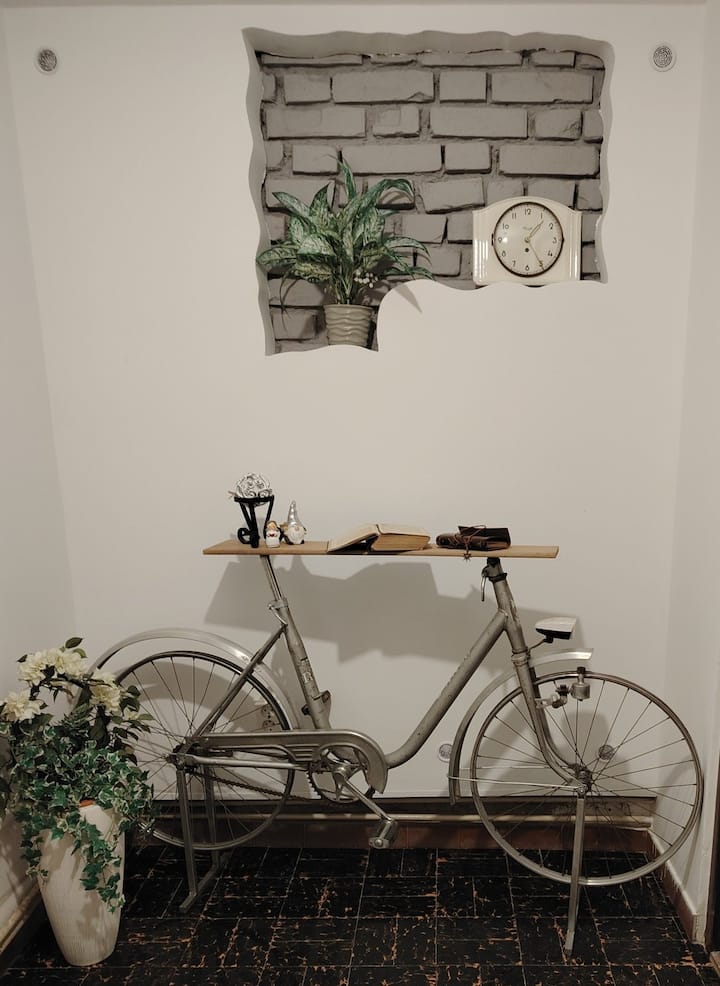 Mir, Domačnost In
čUdoviti Spomini! - Maribor