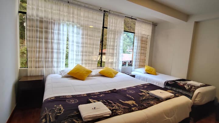 Hostal Veronica Machupicchu. - Aguas Calientes