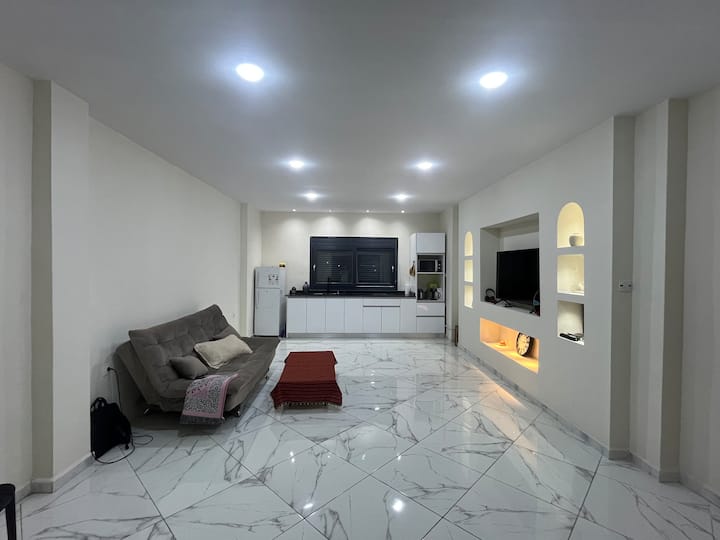 Appartement Salon + Chambre - Mostaganem