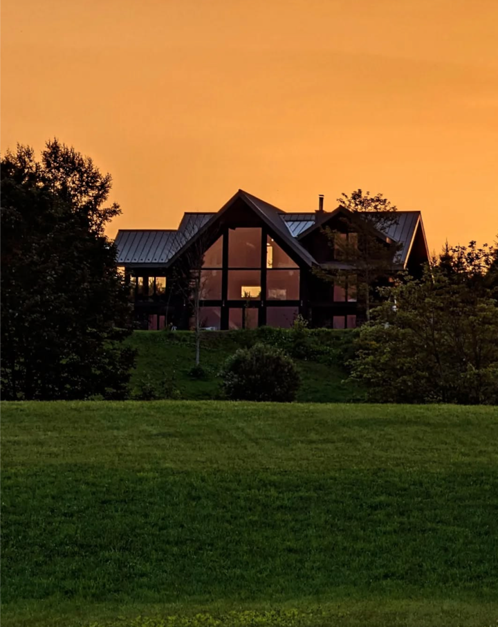 Chalet Bois Rond Luxueux Sur La St-maurice - Shawinigan