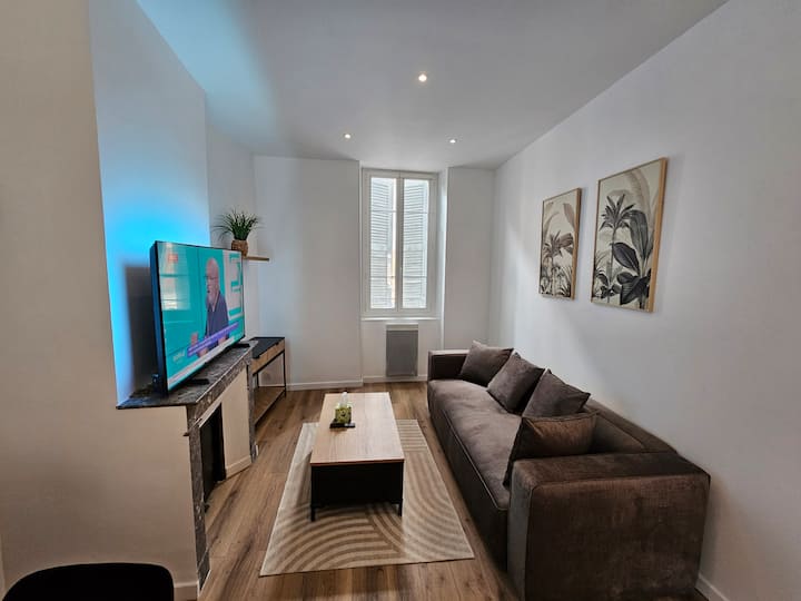 Appartement Cosy Plein Centre - Lac de Maury