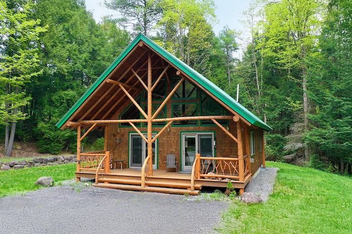 Adirondack A-frame Cabin • Schroon Lake & Caves - Adirondack, NY