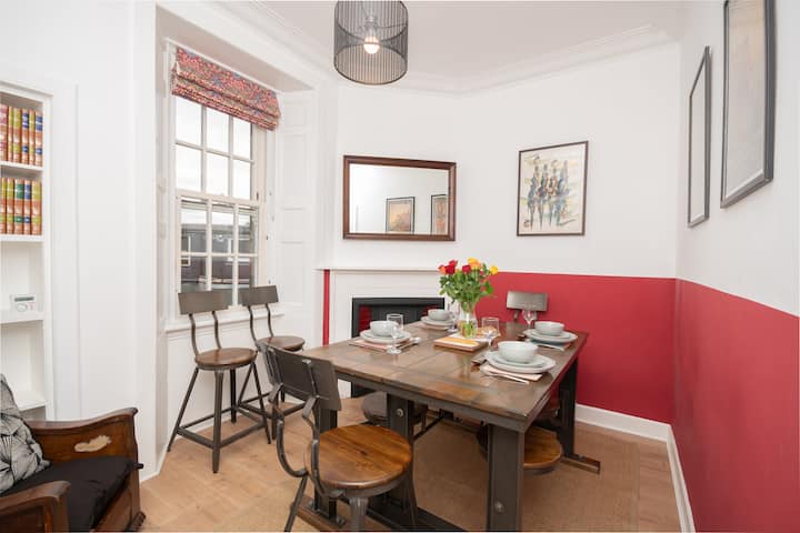 Banrigh House – Historic Charm In Stirling - Stirling