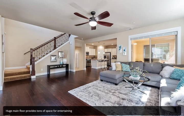 22. #B18: Marble Villa: Gym At Home, Bed Bath Main - Woodinville, WA