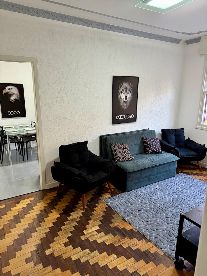 Apartamento 2 Dormitórios Completo Bem Localizado - Assis