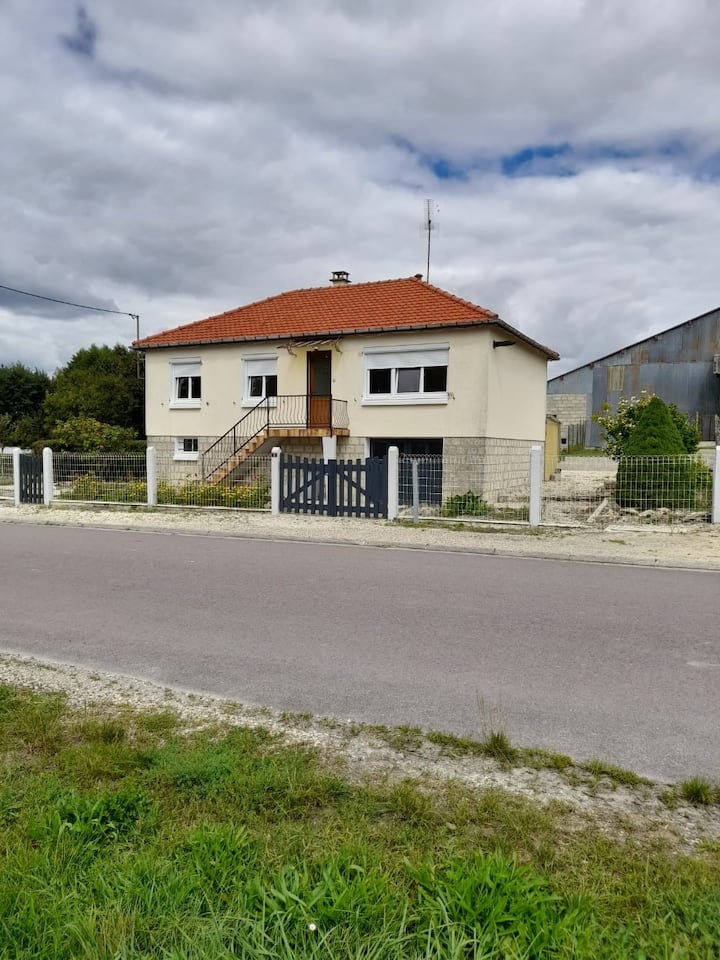 Petite Maison à La Campagne - Marne
