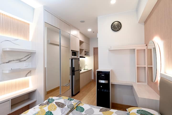 Japandi Luxury Studio | Baloi Apartment | Nagoya - Batam