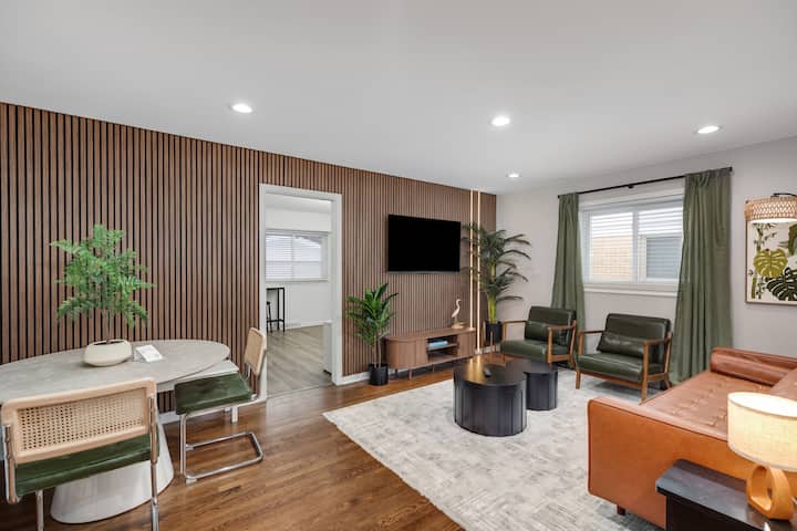 Arcade! Brand New Mcm 4br, Ping Pong, 4 Queens - Troy, MI