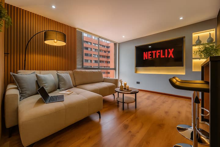 Floor 18 | Luxury Apartment 5 Min From Provenza - Medellín