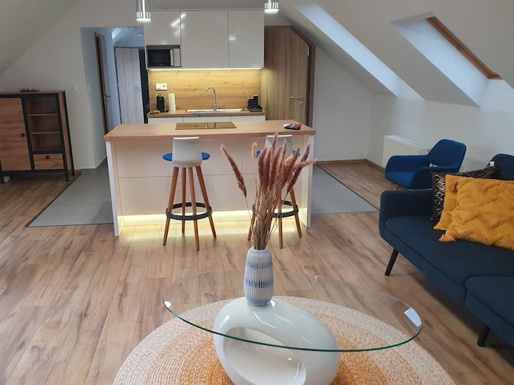 M10 Apartman - Pécs