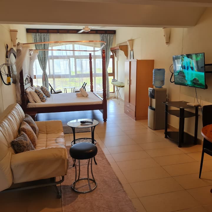 Beachfront Studio In Diani - Diani Beach