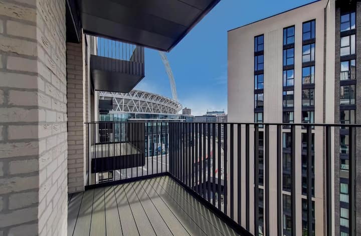 Modern, Fully Equipped Studio - Harrow