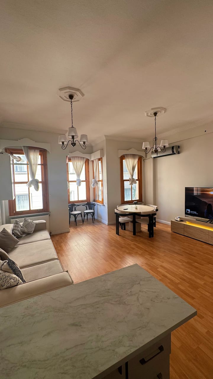 Ferah Daire – ŞEhir Merkezi - Şişli