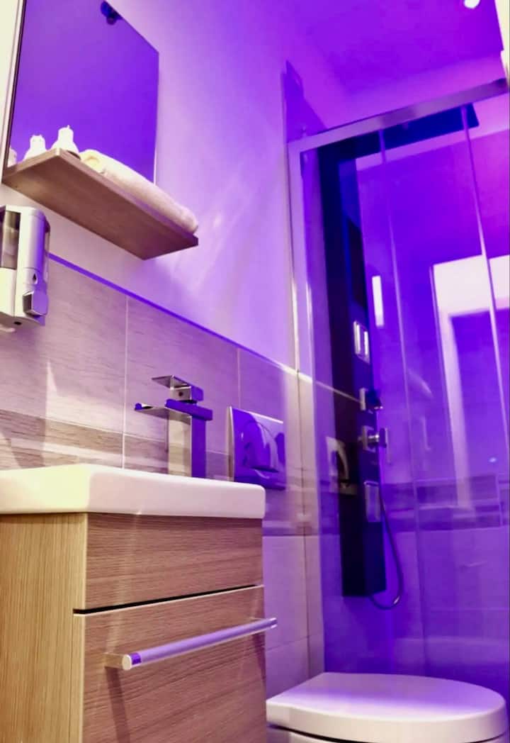 900 Mt Stazione Centrale - Milan