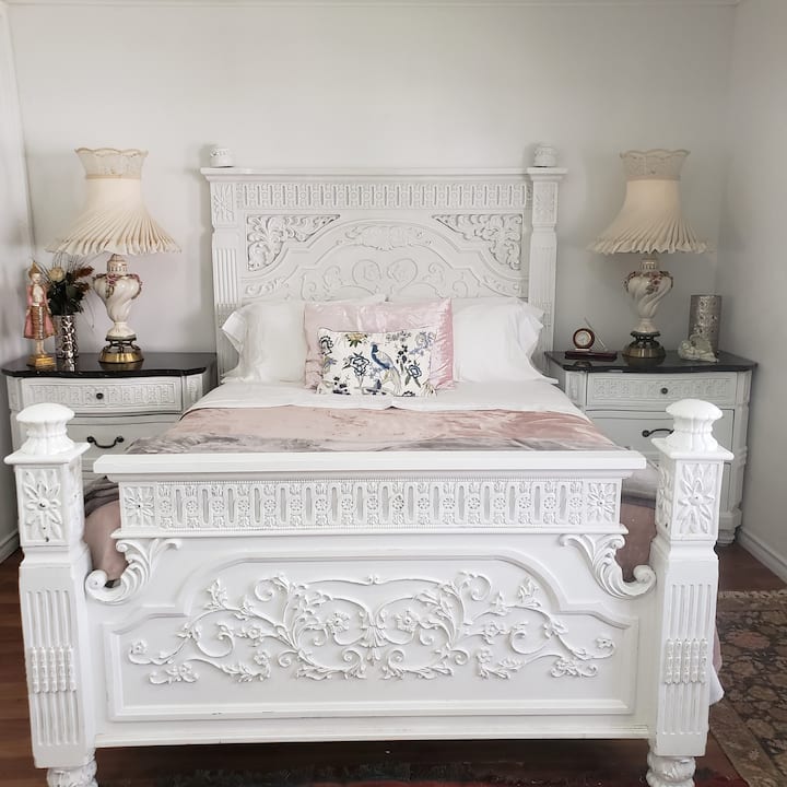 Bedroom For Two - Oakville