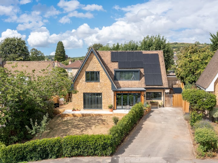 Stunning Home With Private Parking In Bath - Bath