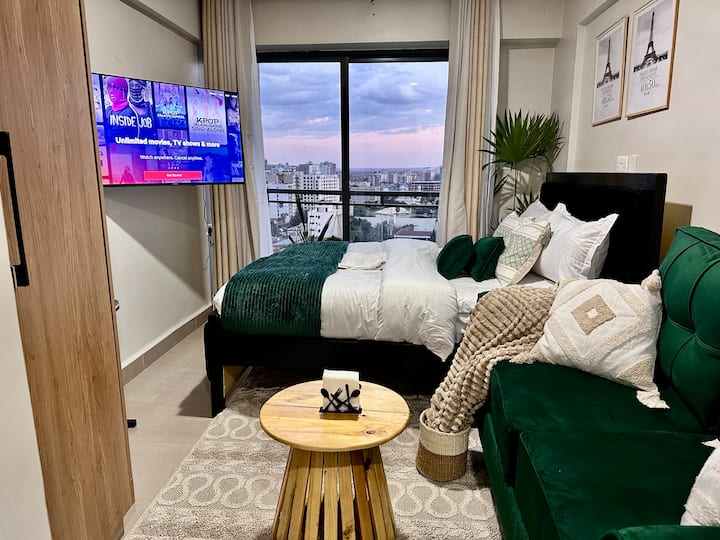 Emerald Escape-private Balcony - Kenya