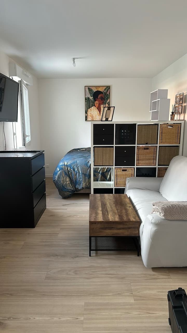 Charmant Studio Cosy à Thiais – Idéal Pour 2 Pers - Thiais
