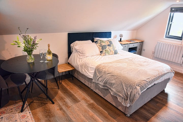 The Apple Core - Bosham