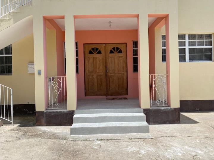 Oistins 2 Bed Apartment - Bridgetown