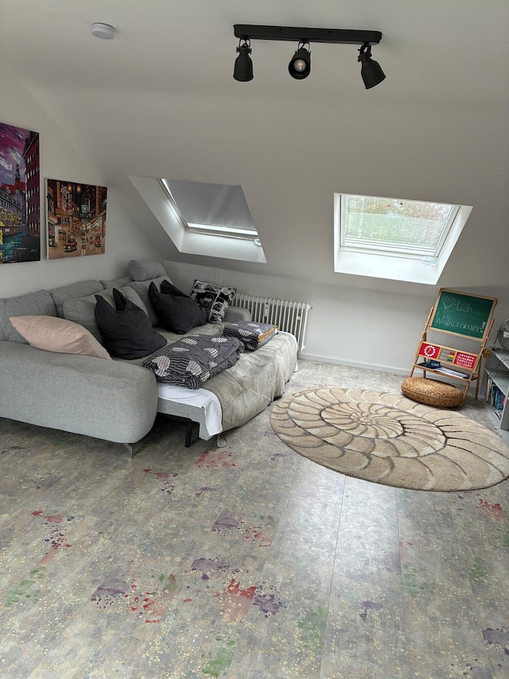 Düsseldorf Neuss - Wie Zu Hause - Neuss