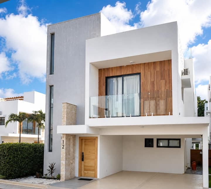 Modern Villa. 2 Br. Near Airport, Beaches, Dining - Punta Cana