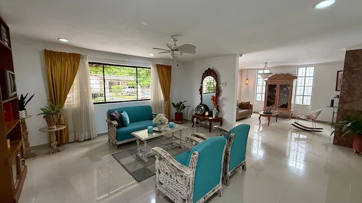 ¡Oferta! Hermosa Casa Vacacional "Marcast" - Cartagena
