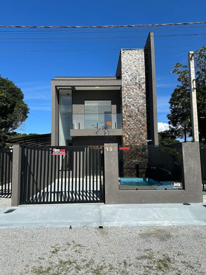 Casa Bal. Currais Com Piscina - Matinhos