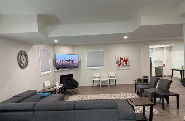 Sunny High Basement Apt | 2br - Port Elgin