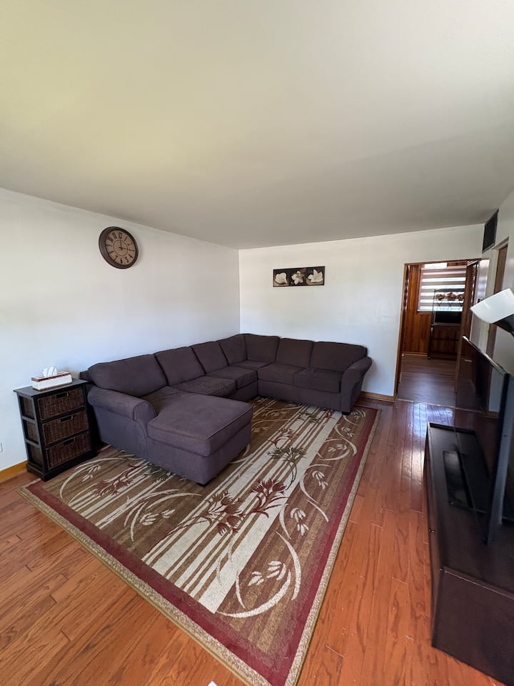 Cozy 3br Near Pearson & Transit! - Brampton