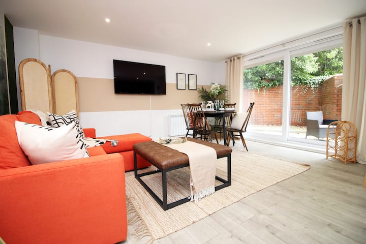 Bournemouth Beach Apartment-sleeps6/garden - Bournemouth