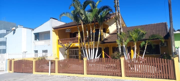 Casa Bal. Gaivotas Com Piscina - Matinhos