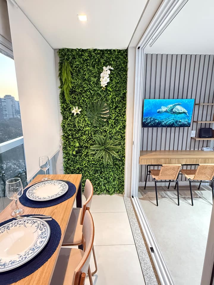 Hospitais, Casv E Metrô Aacd Ao Lado | Ibirapuera - Sao Paulo