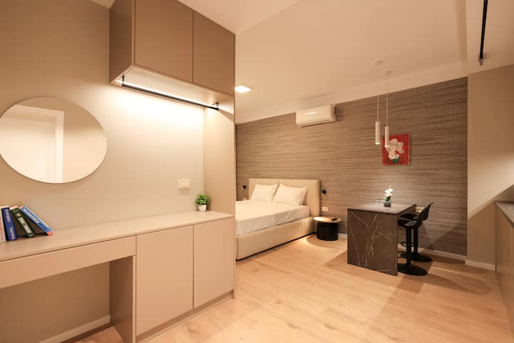 Modern Studio – City Center - Tirana