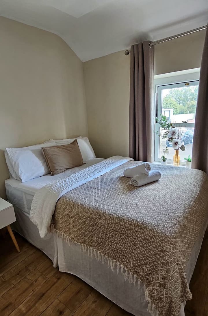 Charming Small Room Galway City - Galway