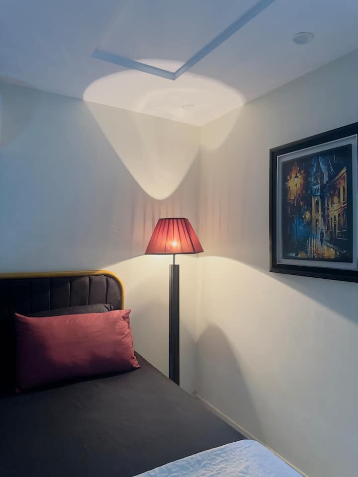 1 Bed Apartment In Bahria Town Lahore - Lahore