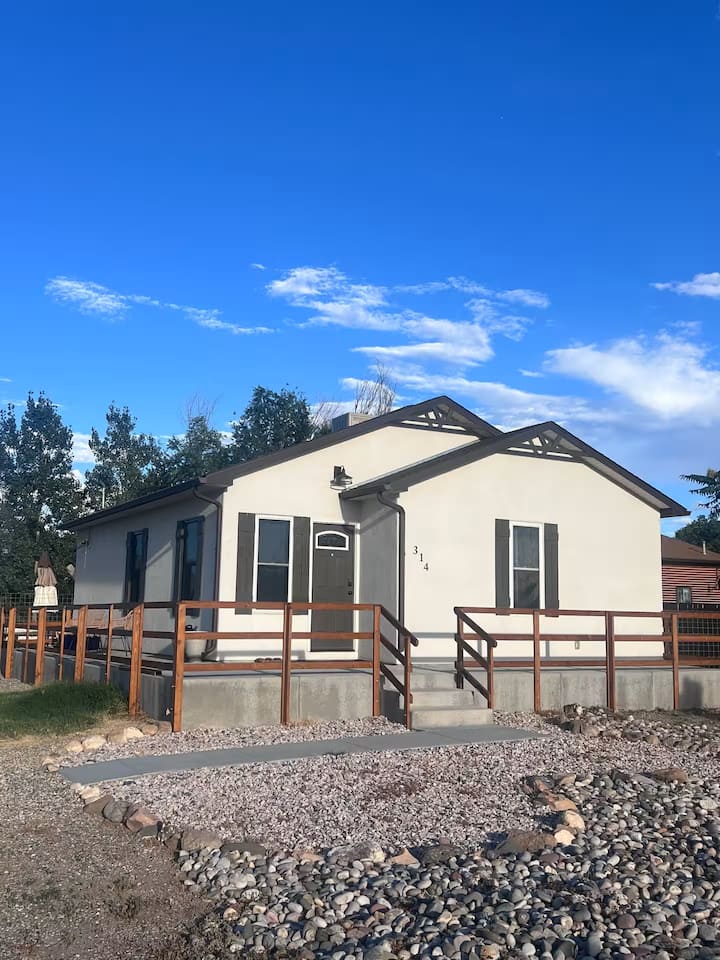 Dog-friendly Casita On The Fruit And Wine Byway - Palisade, CO