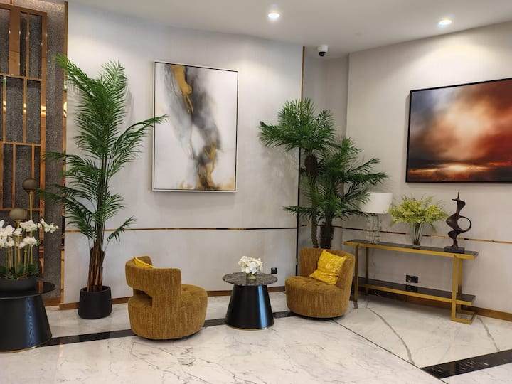 Beachfront Family Flat In Lusail - Qatar