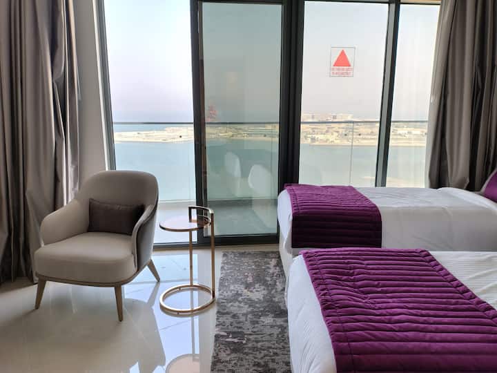 Beachfront Family Flat In Lusail - Catar